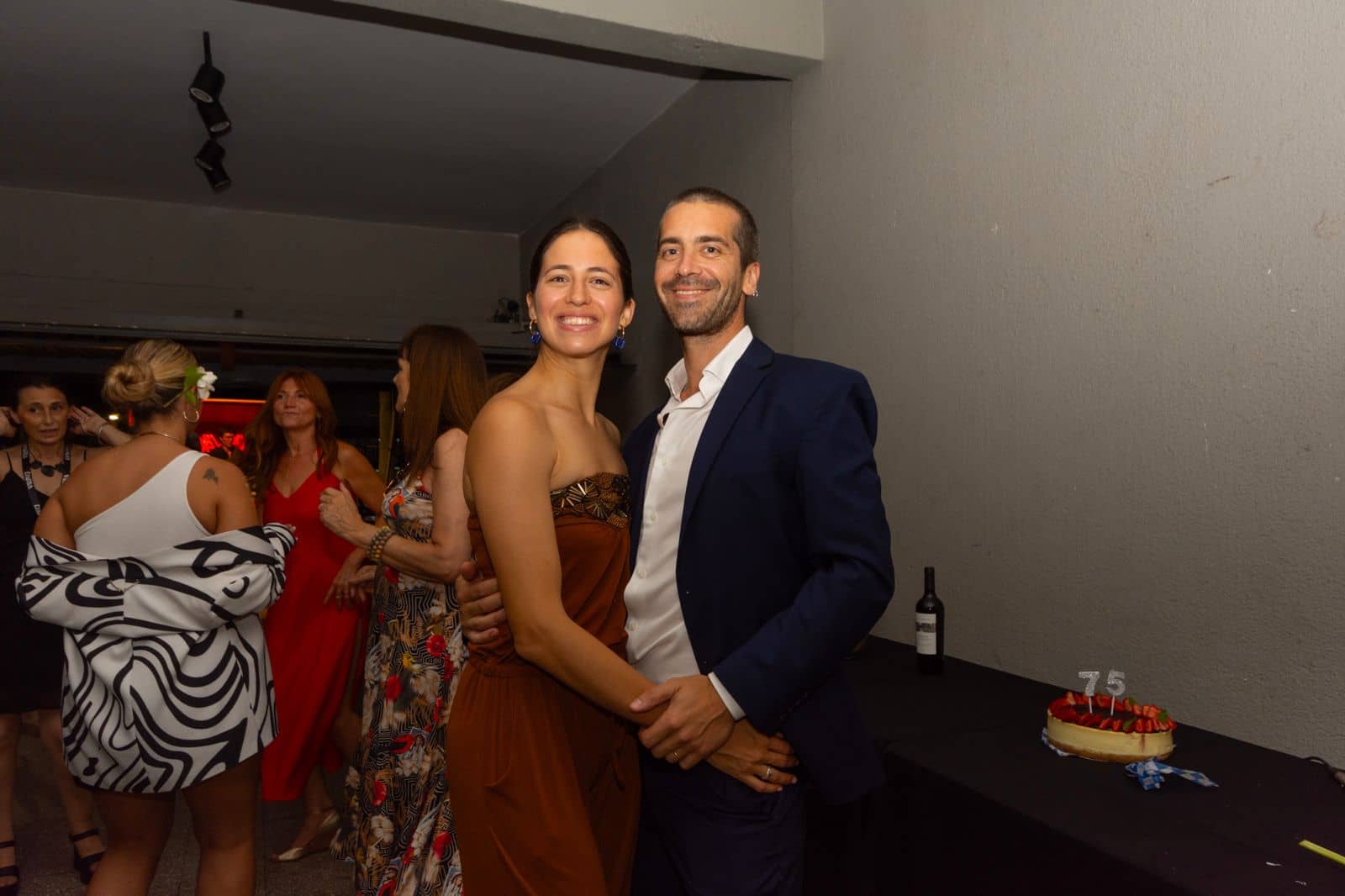 La Esquina de Paraná y Libertador se Vistió de Fiesta - D'Aria Propiedades